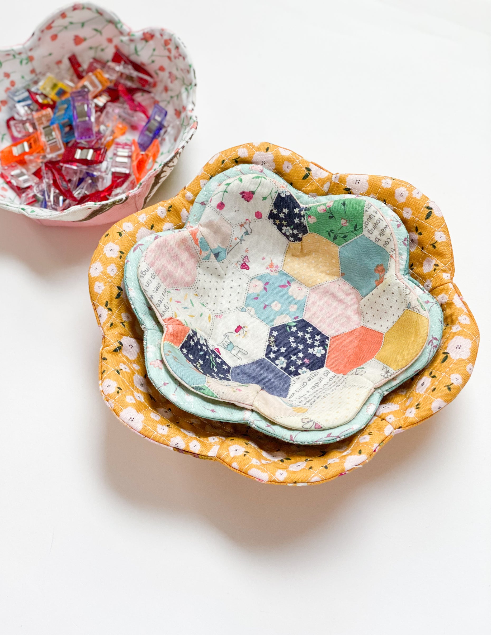Flower Bowl Cozies PDF Download Pattern – Sewing Illustration