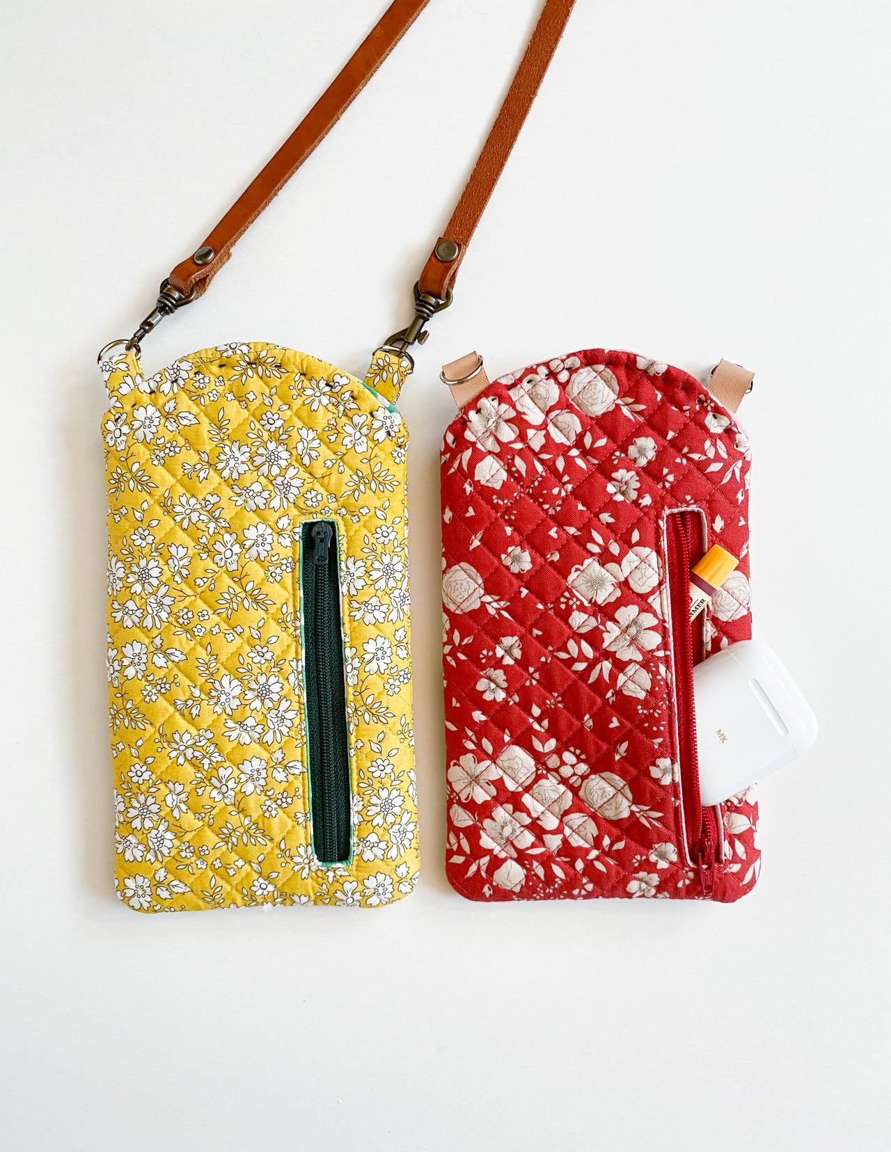 Slim Phone Crossbody Bag PDF Download Pattern – Sewing Illustration
