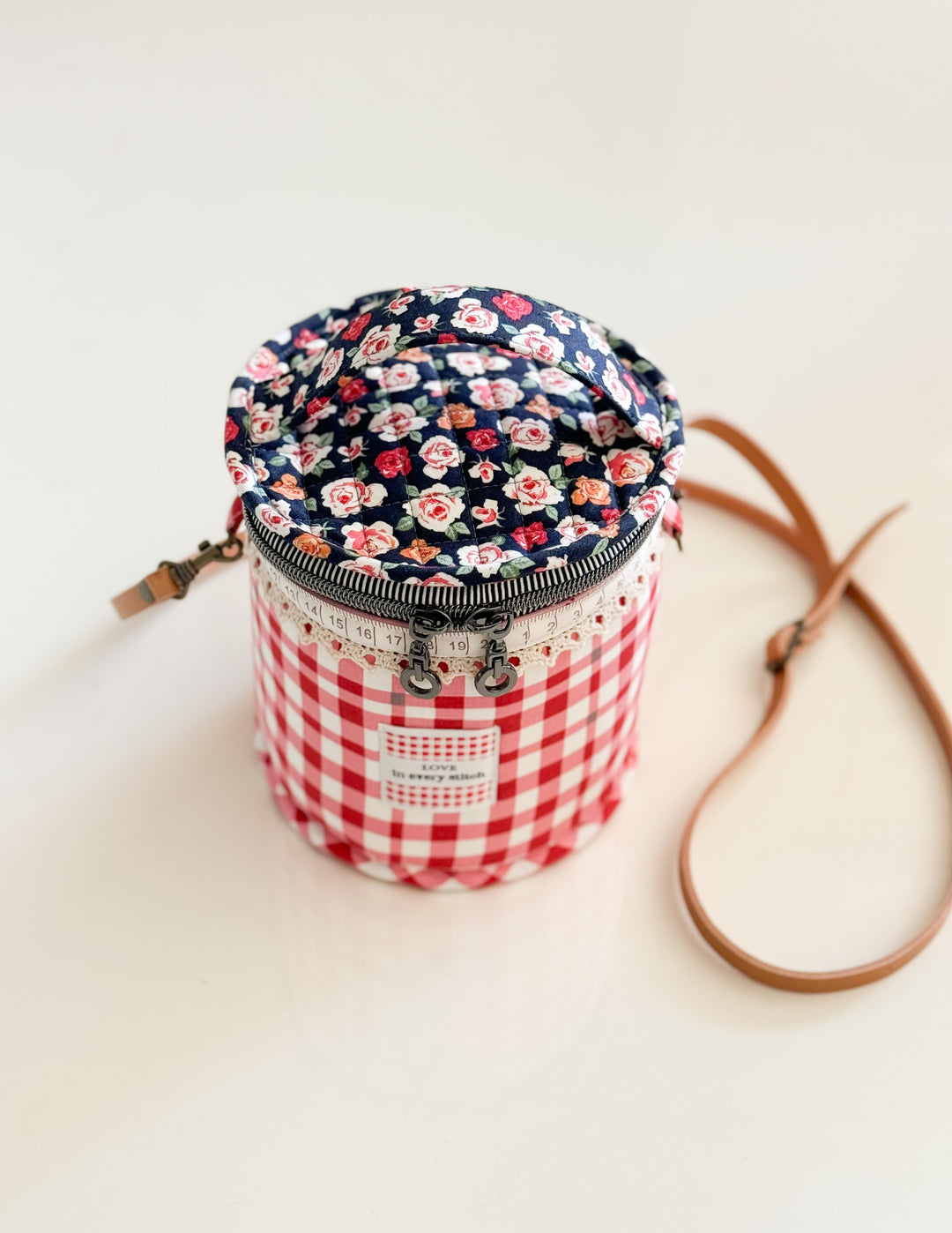 Bliss Bucket Bag PDF Download Pattern – Sewing Illustration