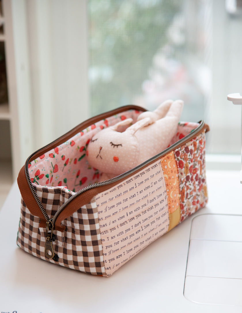 Open Up Box Pouch PDF Download Pattern – Sewing Illustration