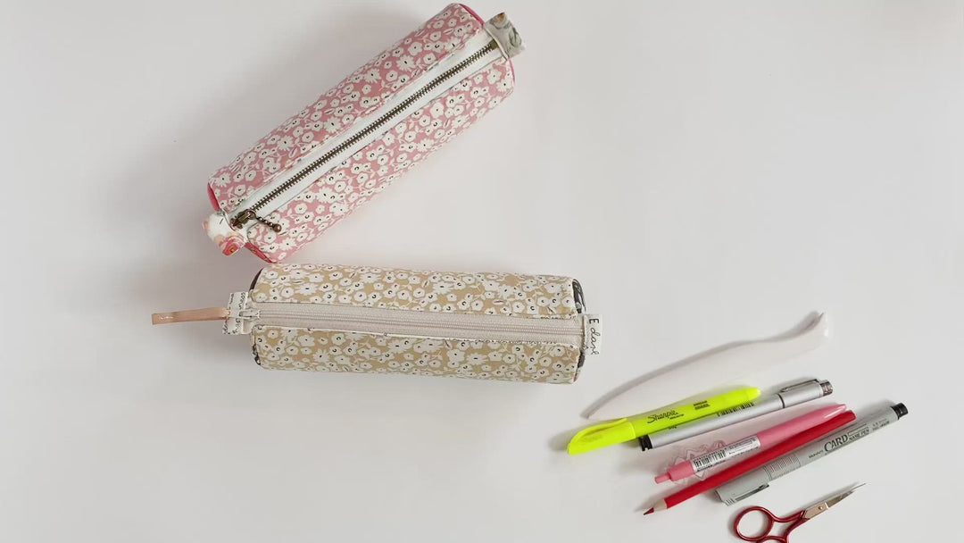 Tube Pencil Case PDF Download Pattern – Sewing Illustration