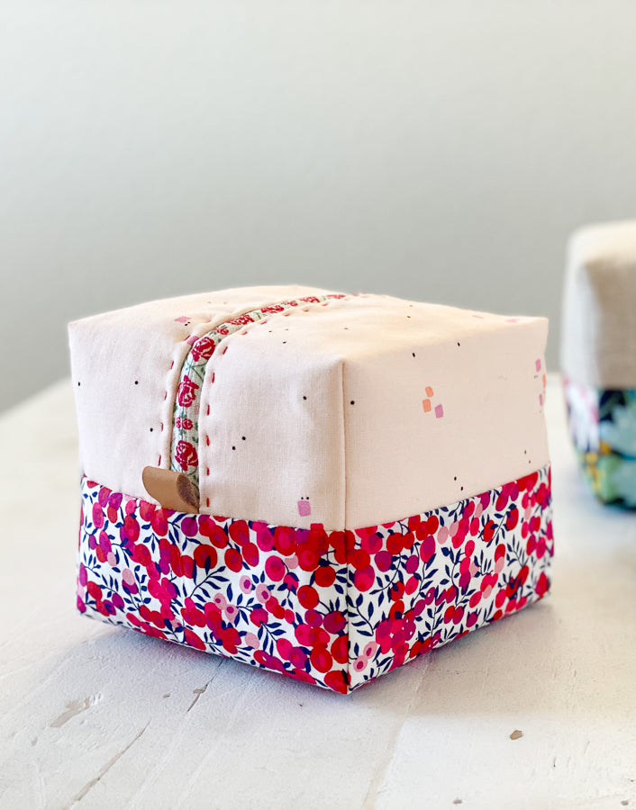 Classic Boxy Pouch PDF Download Pattern – Sewing Illustration